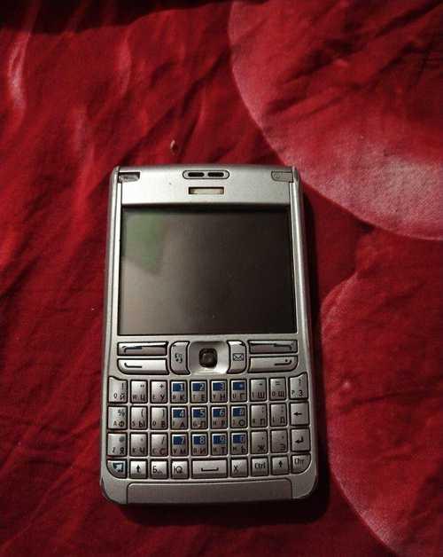 Телефон Nokia e61-1