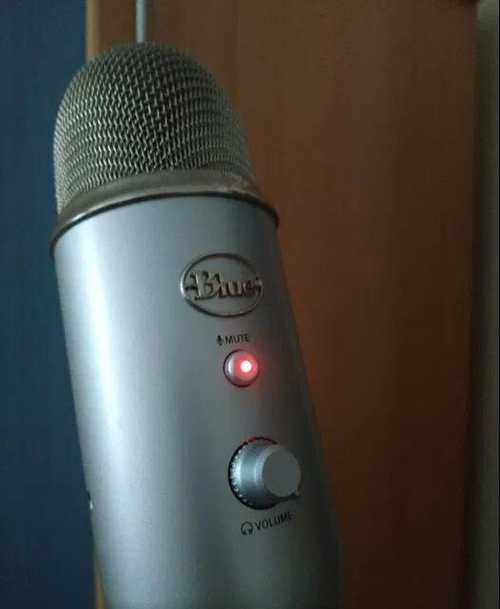 Конденсаторный микрофон Blue Yeti Silver