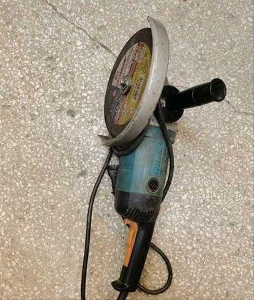 Ушм болгарка makita 9069