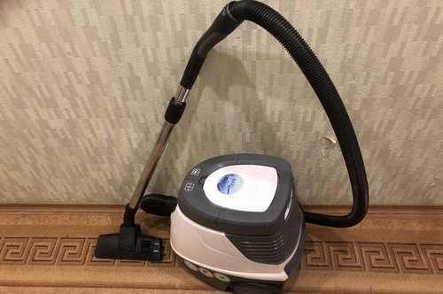 Пылесос Karcher DS5600 MediClean