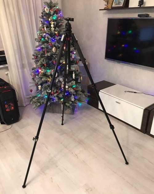 Штатив Manfrotto MT190xppro3 + Manfrotto 496RC2