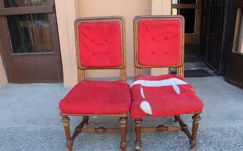 Пара антикварных стульев,ореховые,под переобойку