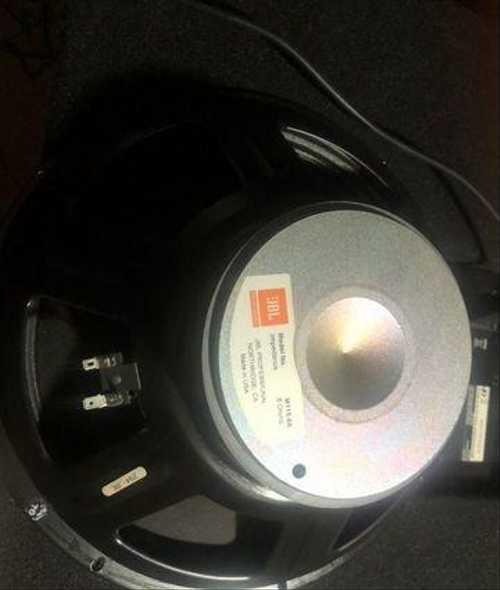 Продам динамик jbl m115-8a