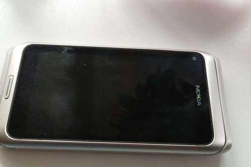 Телефон Nokia E7 silver