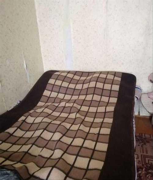Одеяло шерстяное