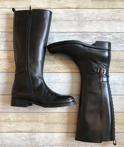 Сапоги новые Blumarine 37