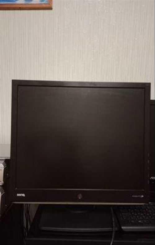 Монитор 19" BenQ E900