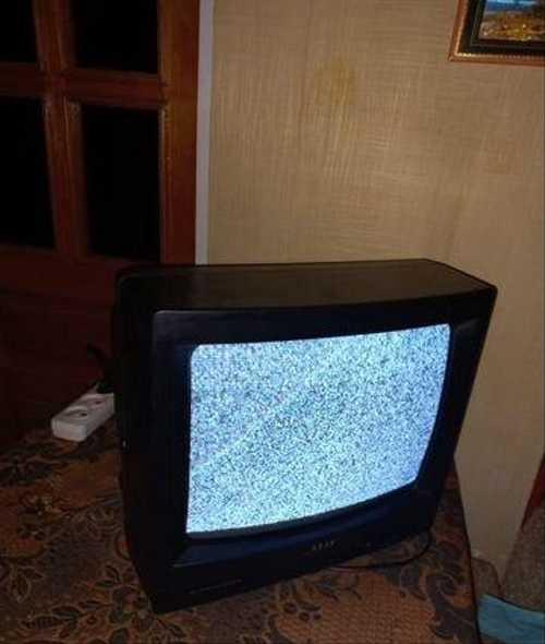 Телевизор бу akai