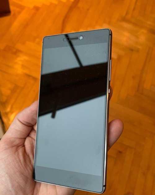 Продам Huawei P8 Silver