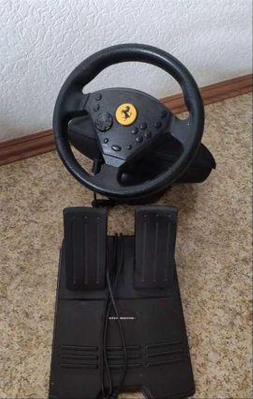 Игровой руль thrustmaster