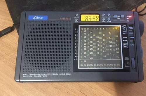 Радио Ritmix RPR-7010
