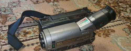 Видеокамера sony CCD-TR720E