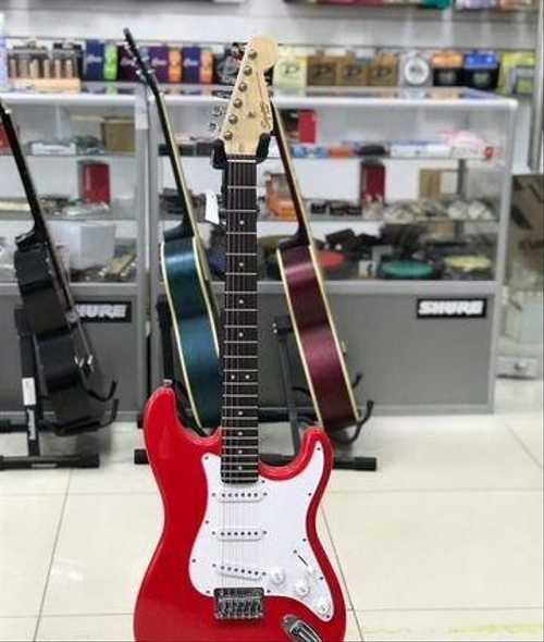 Fender squier MM электрогитара красная