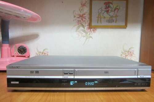 DVD-рекордер/видеомагнитофон Sony RDR-VX515