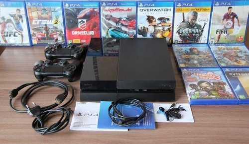 Sony PlayStation 4 с 2-мя джойстиками и играми