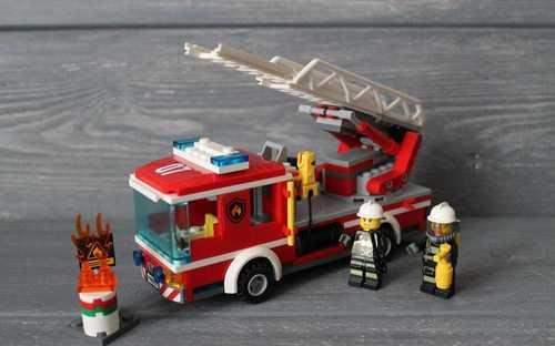 Lego City Fire Пожарный автомобиль 60107