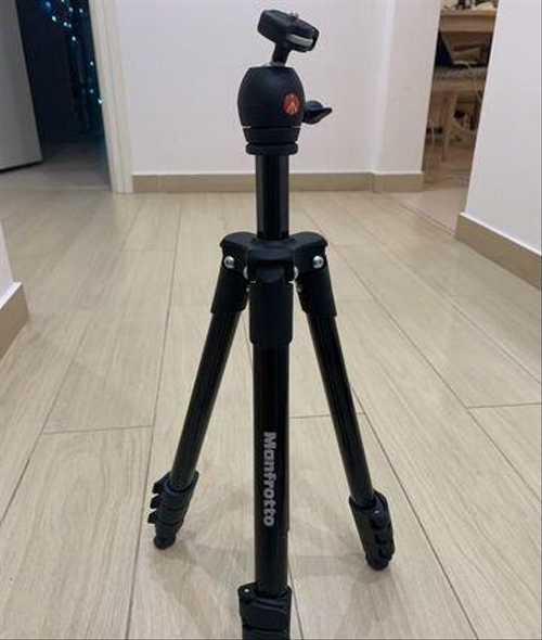 Штатив manfrotto