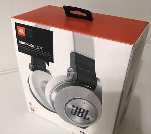 Беспроводные наушники JBL E50BT