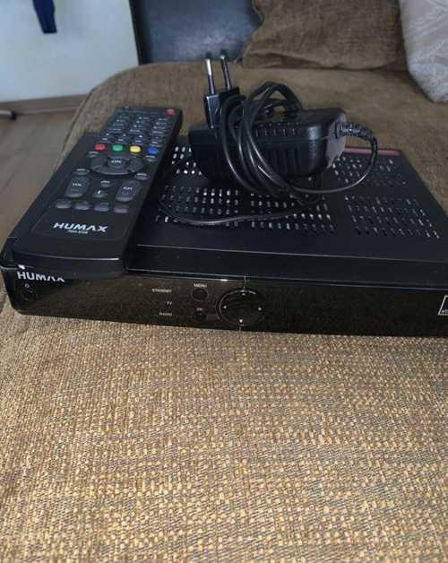 Ресивер Humax Vahd 3100S