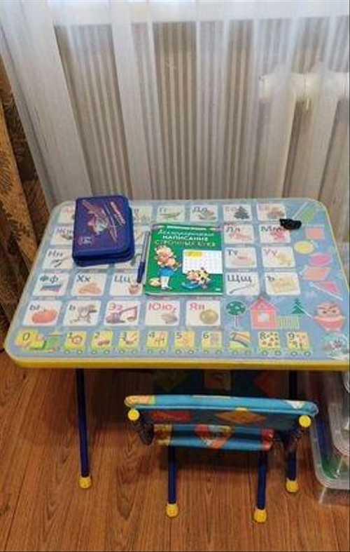 Письменный стол детский для дошкольников