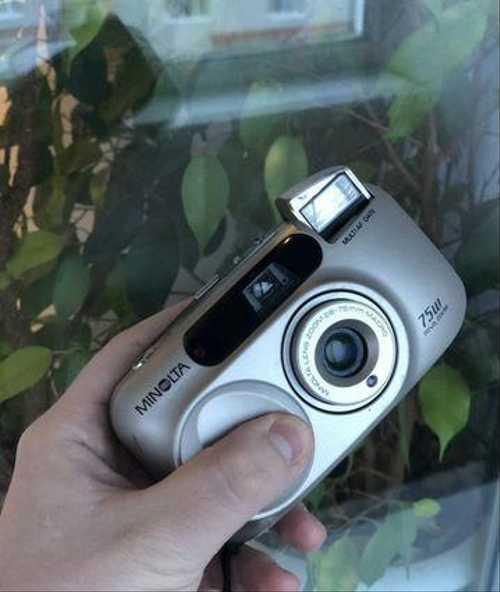 Minolta Riva Zoom 75w