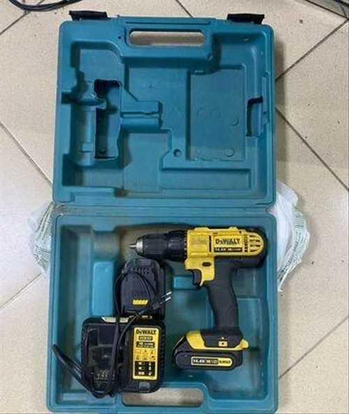 Шуруповерт DeWalt dcd734