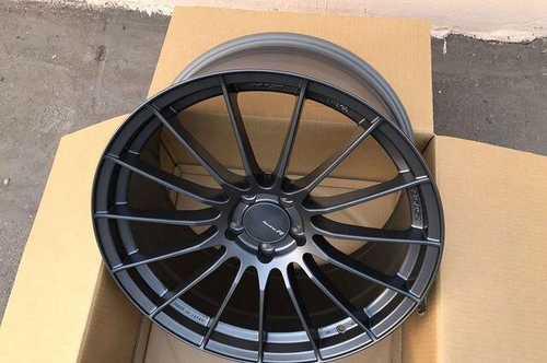 R17 5x108 Легендарные Enkei RS05 новые диски