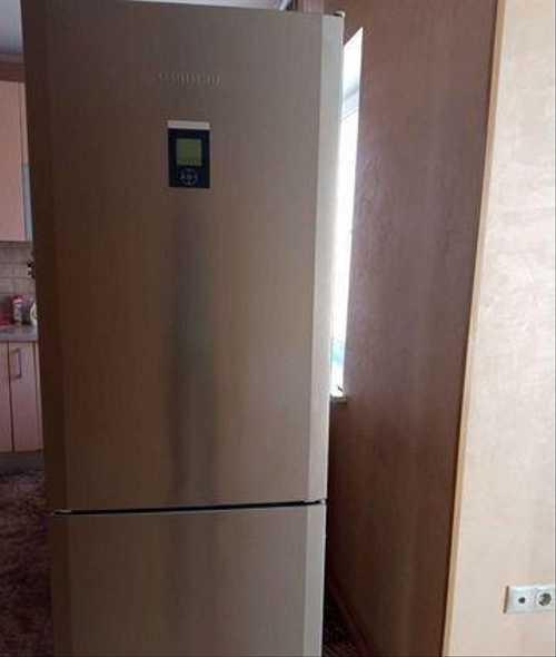 Холодильник двухкамерный Liebherr CBN 5167