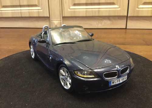 BMW Z4 1 18 Maisto