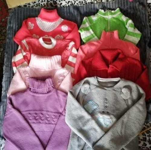 Продам детские свитера, кофты. Рубашки. Утеплённые