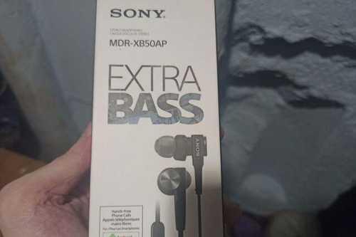 Наушники Sony Extra Bass