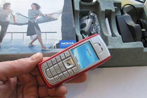Почти новый Nokia 6230i