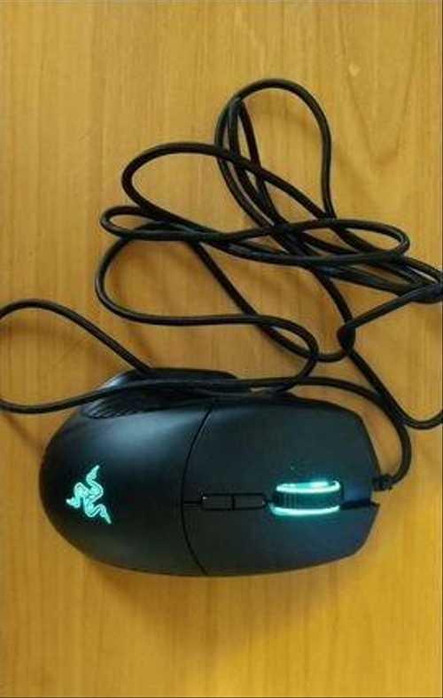 Игровая мышь Razer Basilisk