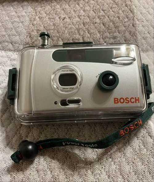 Пленочный фотоаппарат Bosch с подводным боксом