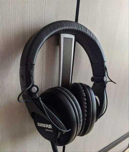 Наушники Shure SRH-440