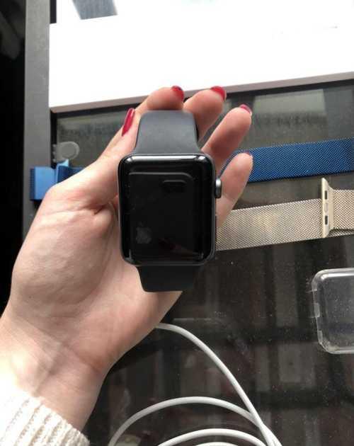 Apple Watch 3 + 2 доп. ремешка и защита