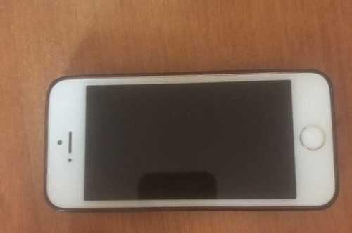 Телефон iPhone 5se