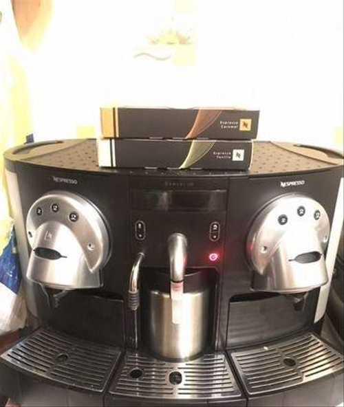 Кофемашина nespresso Gemini 220