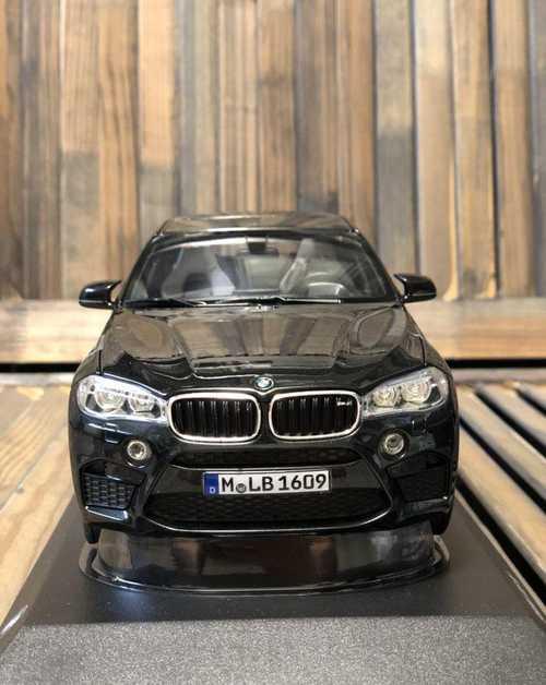 Модель BMW X6M F86 1:18 Black Sapphire