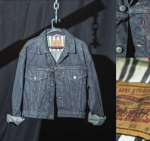 Куртка (джинсовка Levis)