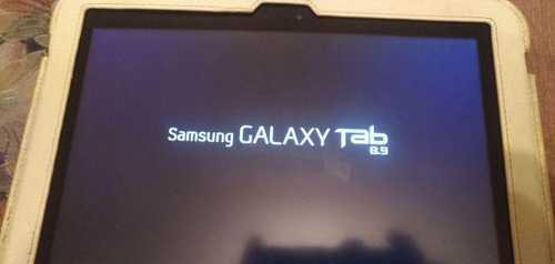 Планшет SAMSUNG Galaxy Tab 8.9 GT-P7310 16Gb