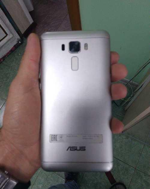 Asus zenfon 3 lazer