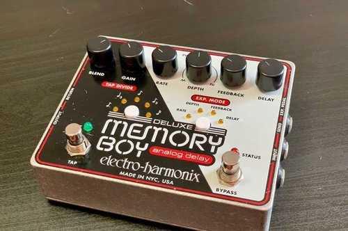 Гитарная педаль delay EHX Deluxe Memory Boy