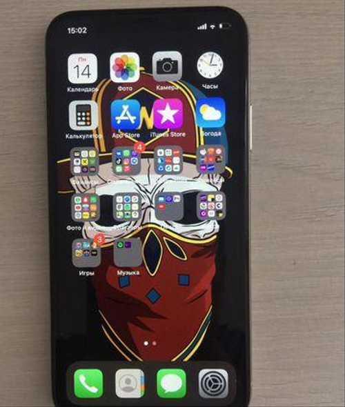 Продам iPhone х