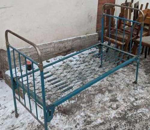 Металлическая кровать СССР