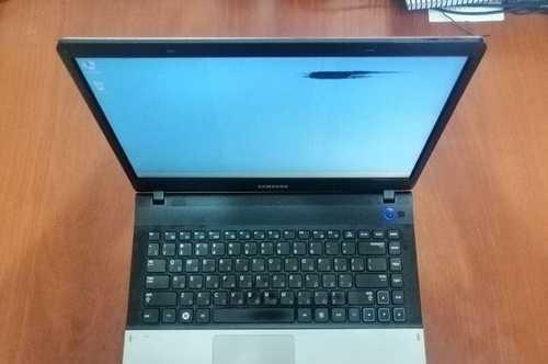 Ноутбук Samsung NP300E4A. 14"