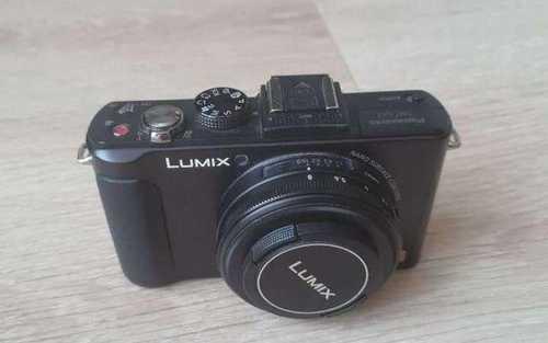 Компактный фотоаппарат Panasonic Lumix LX7