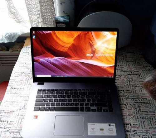 Asus 15,6 FullHD