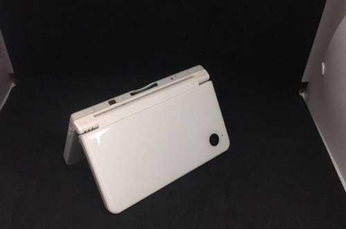 Nintendo DSi XL White (used)