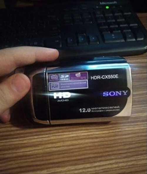 Камера Sony HDR-CX550E